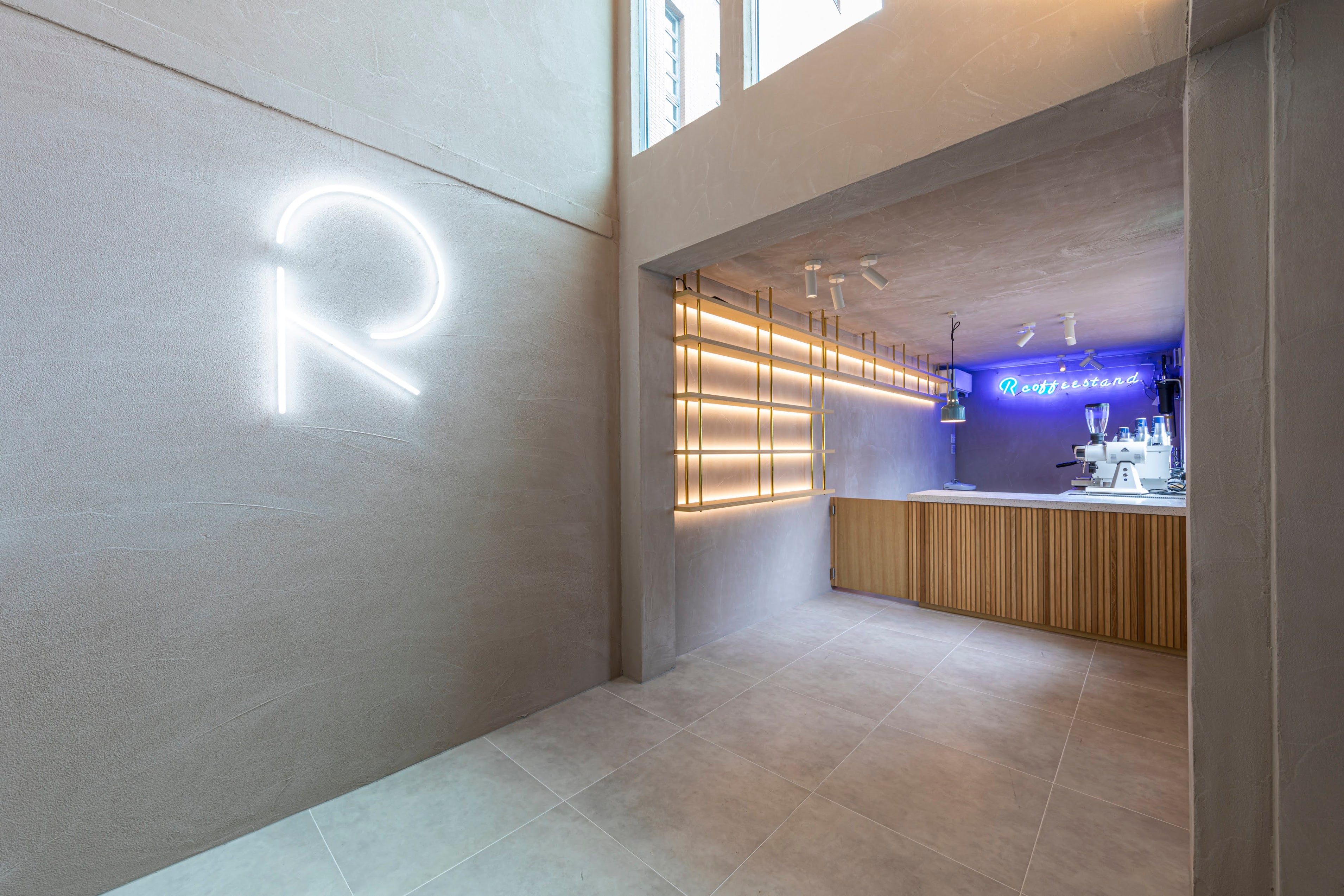 R BRAND ONLINE STORE – R Brand Online Store